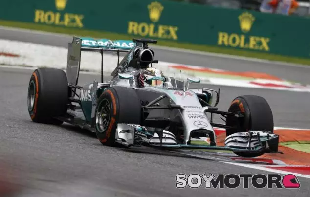 Lewis Hamilton v Italiji - LaF1