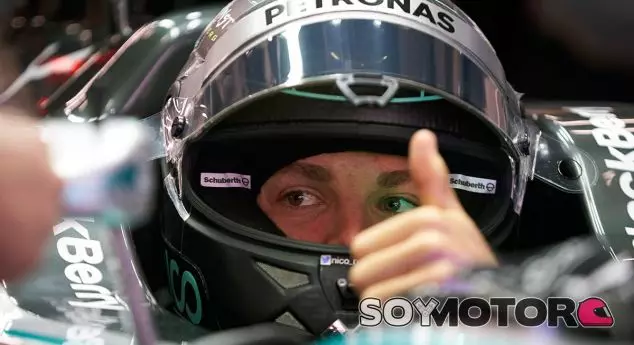 Hamilton gelooft dat zijn overwinningen helpen om het beste in Rosberg naar boven te halen