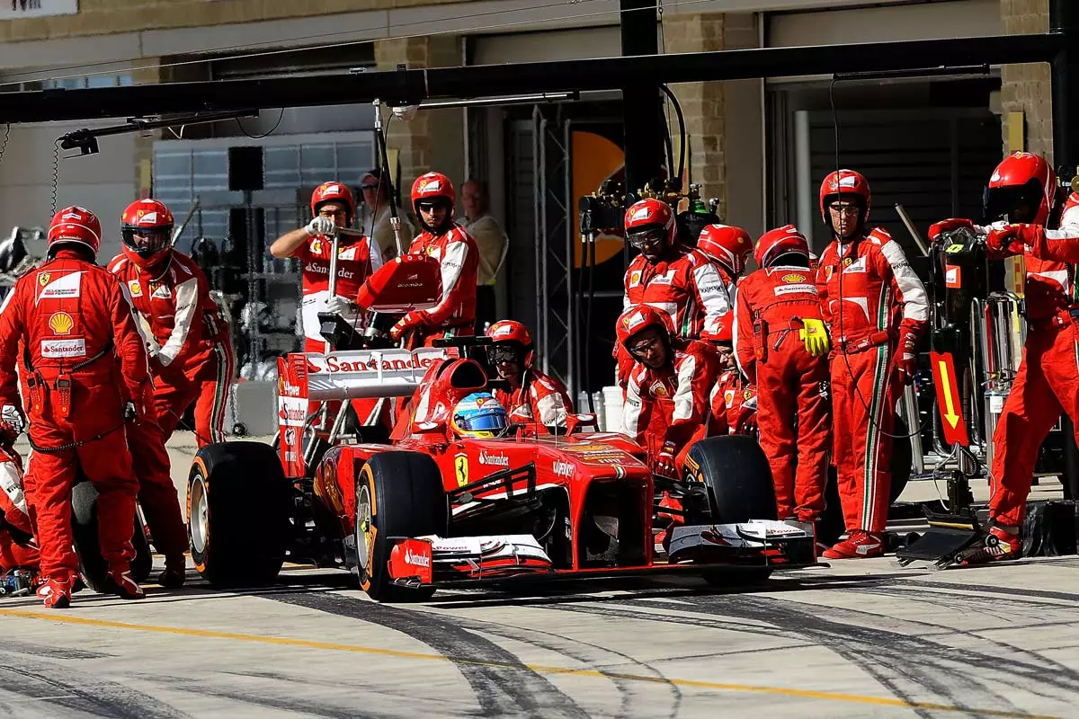 Montezemolo marca a tempada de Alonso cun oito