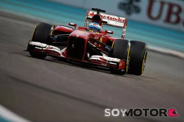 Fernando Alonso í Yas Marina - LaF1