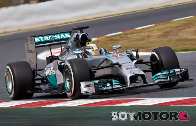 Lewis Hamilton ku Circuit de Barcelona-Catalunya - LaF1