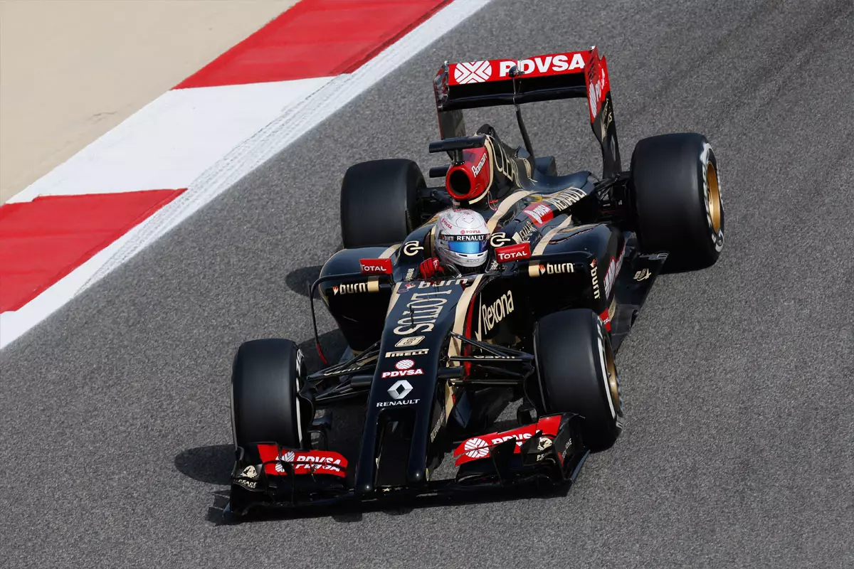 Grosjean၊ Renault ကို ဒေါသထွက်သည် ။