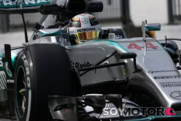 Hamilton ko gbero lati fẹyinti nigbakugba laipẹ - LaF1