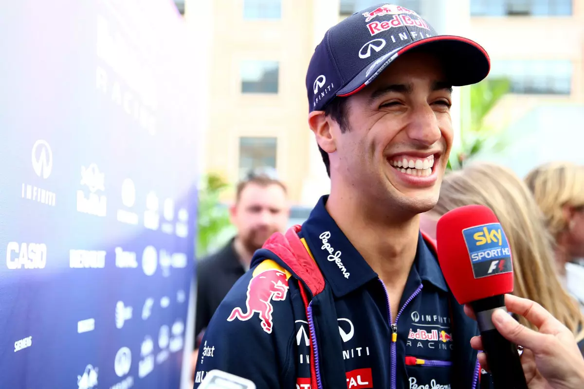 'Serdestiya' Ricciardo ya li ser Vettel Kolles şaş nake