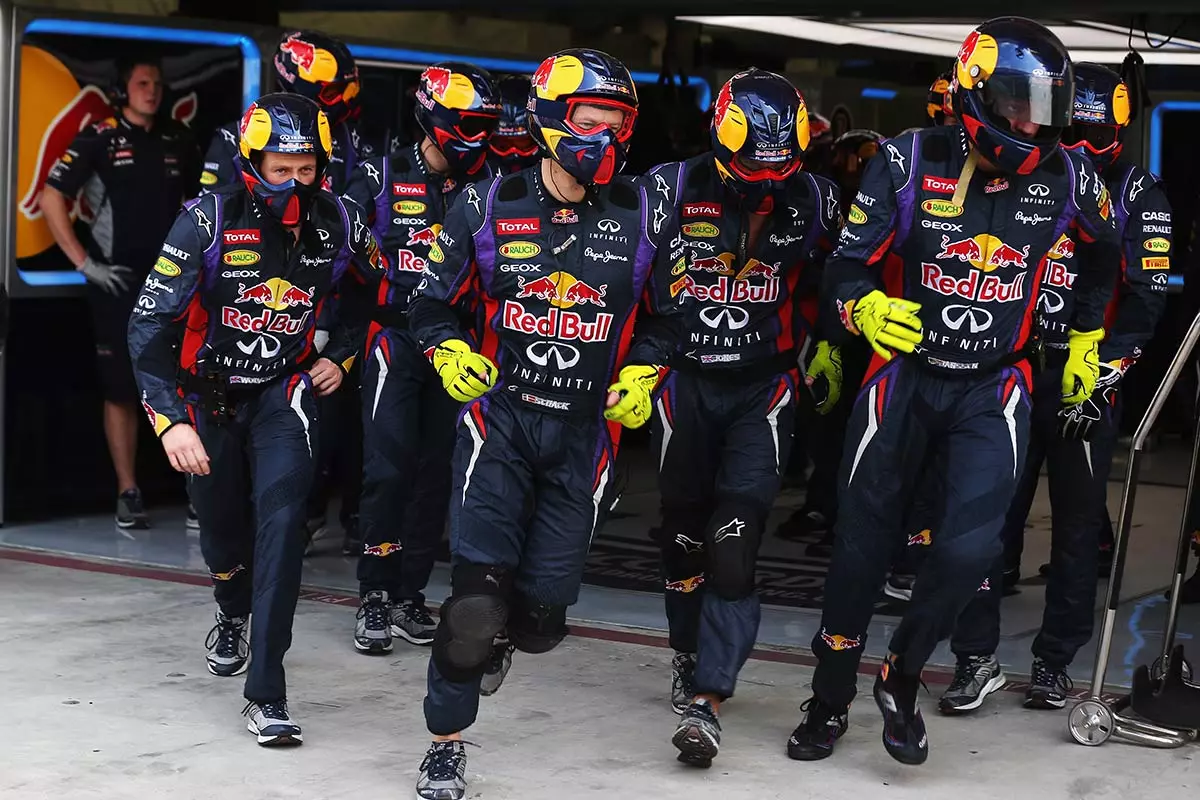 Ein Tag ohne Probleme hebt die Moral bei Red Bull