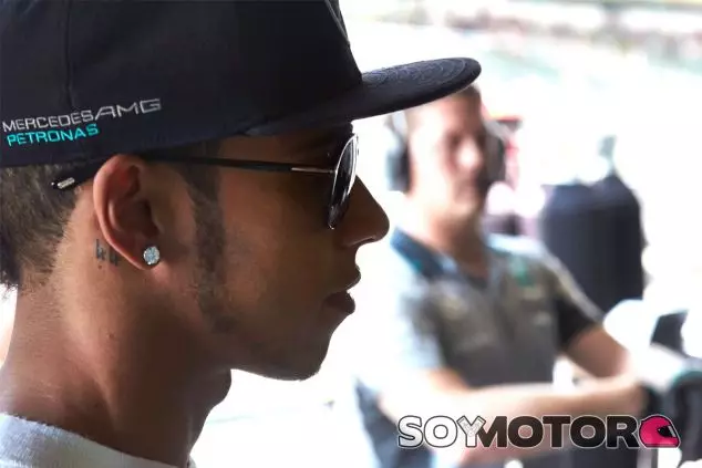 Lewis Hamilton sa Hungary - LaF1