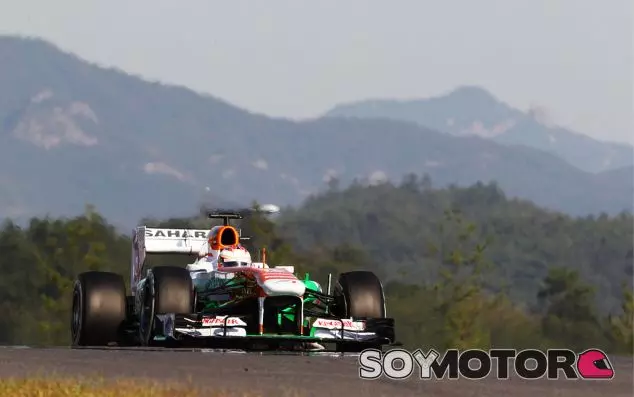 ကိုရီးယားတွင် အခမဲ့လေ့ကျင့်နေစဉ် Paul di Resta - LaF1