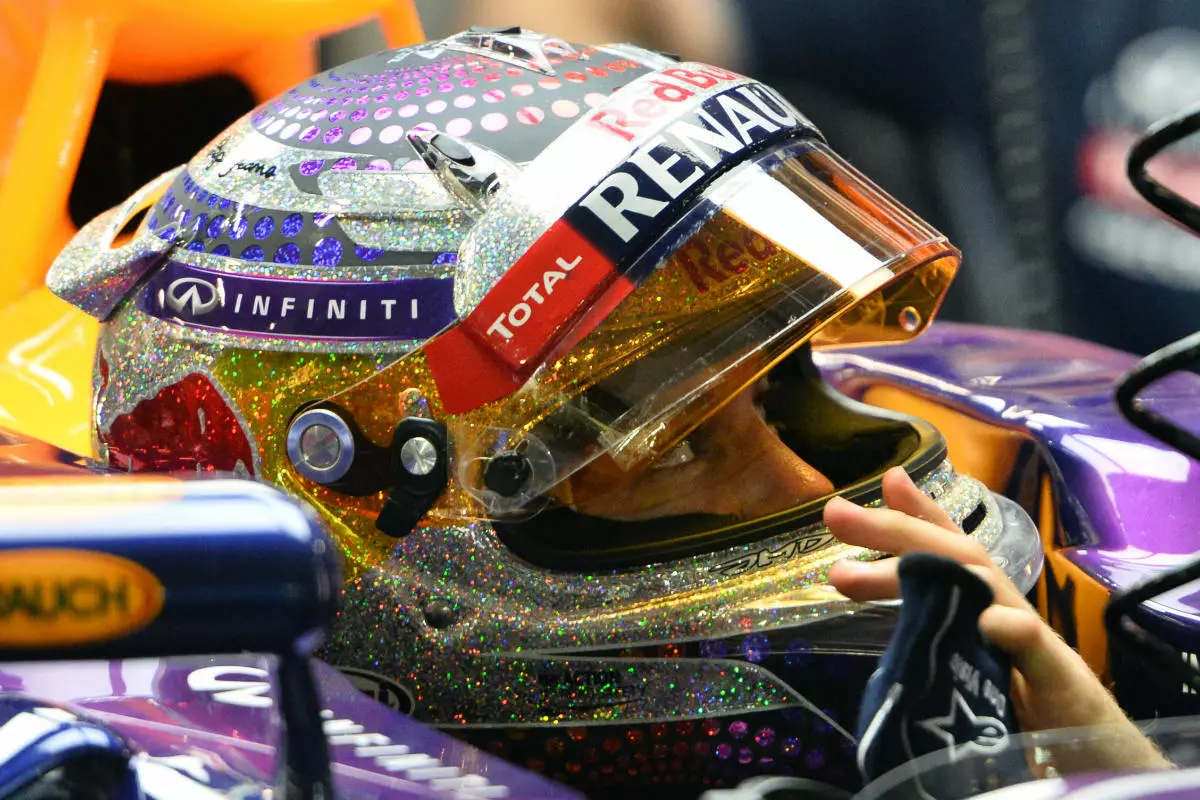 Studi F1 nglarang ngganti desain helm