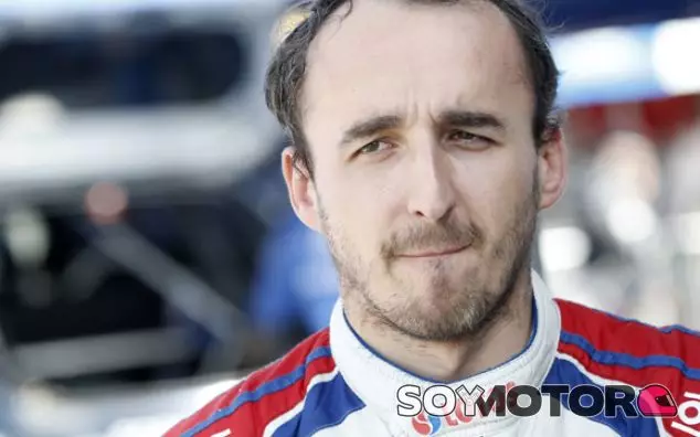 Kubica kredas, ke la streĉiĝo inter Hamilton kaj Rosberg daŭros - LaF1.es