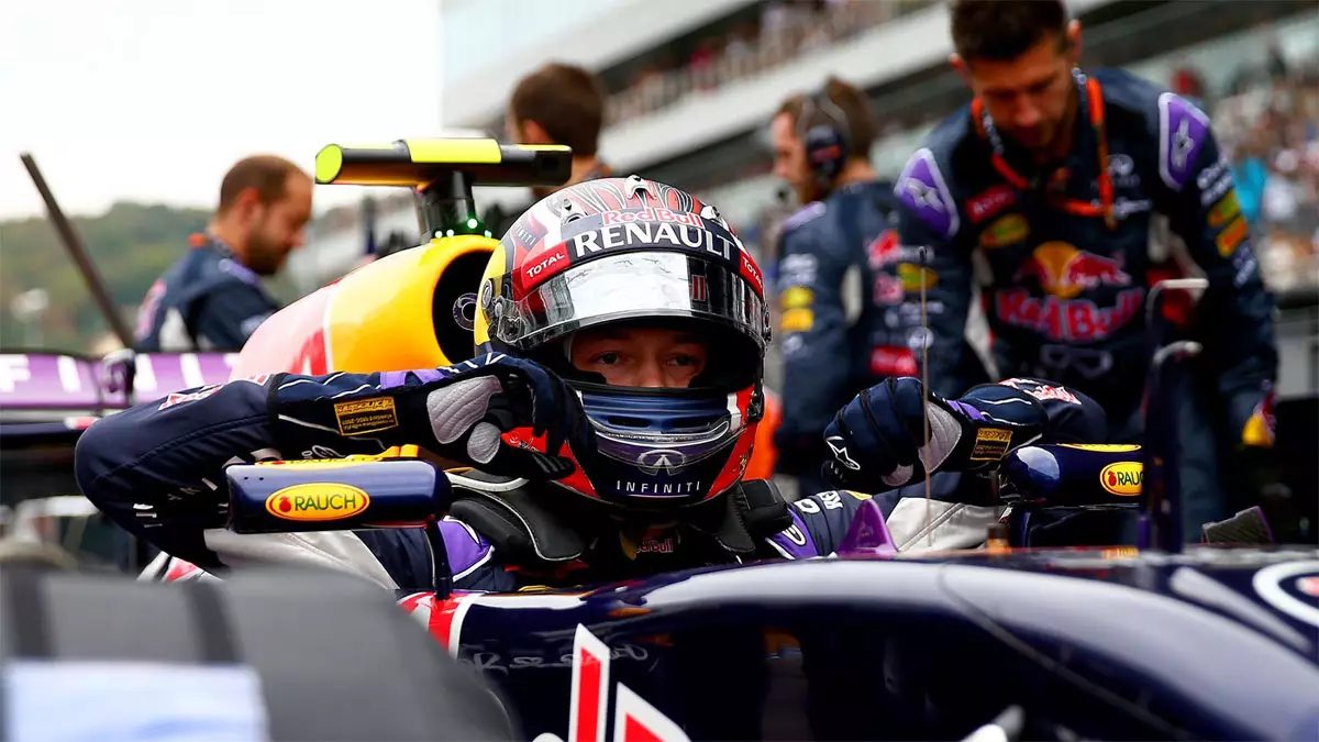 Kvyat 2015-ci ildən xoşbəxtdir: