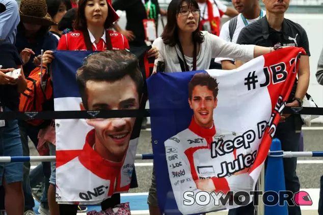 Japanski navijači podržavaju Jules Bianchi - LaF1