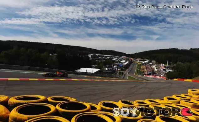 Себастиан Фетел в Eau Rouge