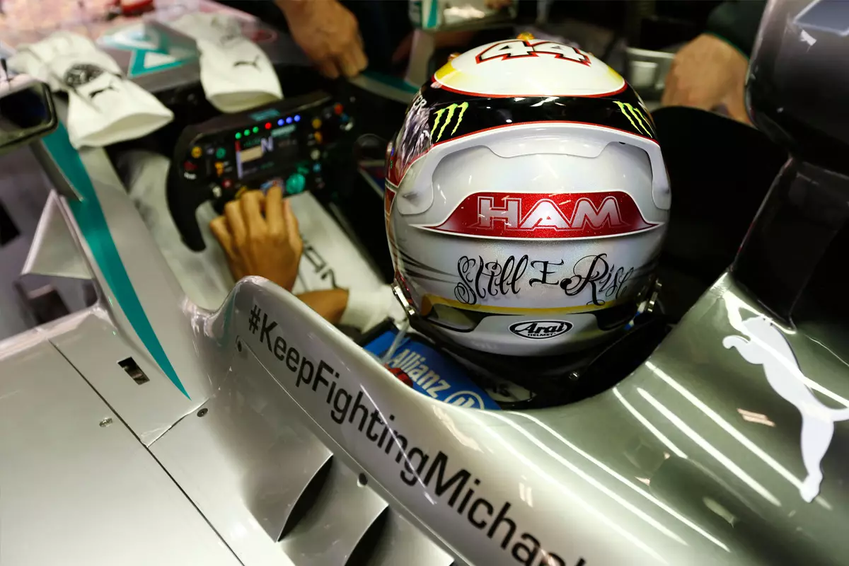 Mercedes fil-GP Ċiniż F1 2014: Il-Ġimgħa