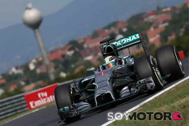 Lewis Hamilton na Hungary - LaF1