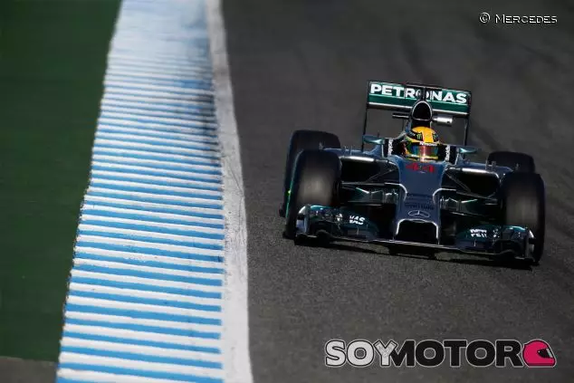 Lewis Hamilton mal-Mercedes f'Jerez - LaF1