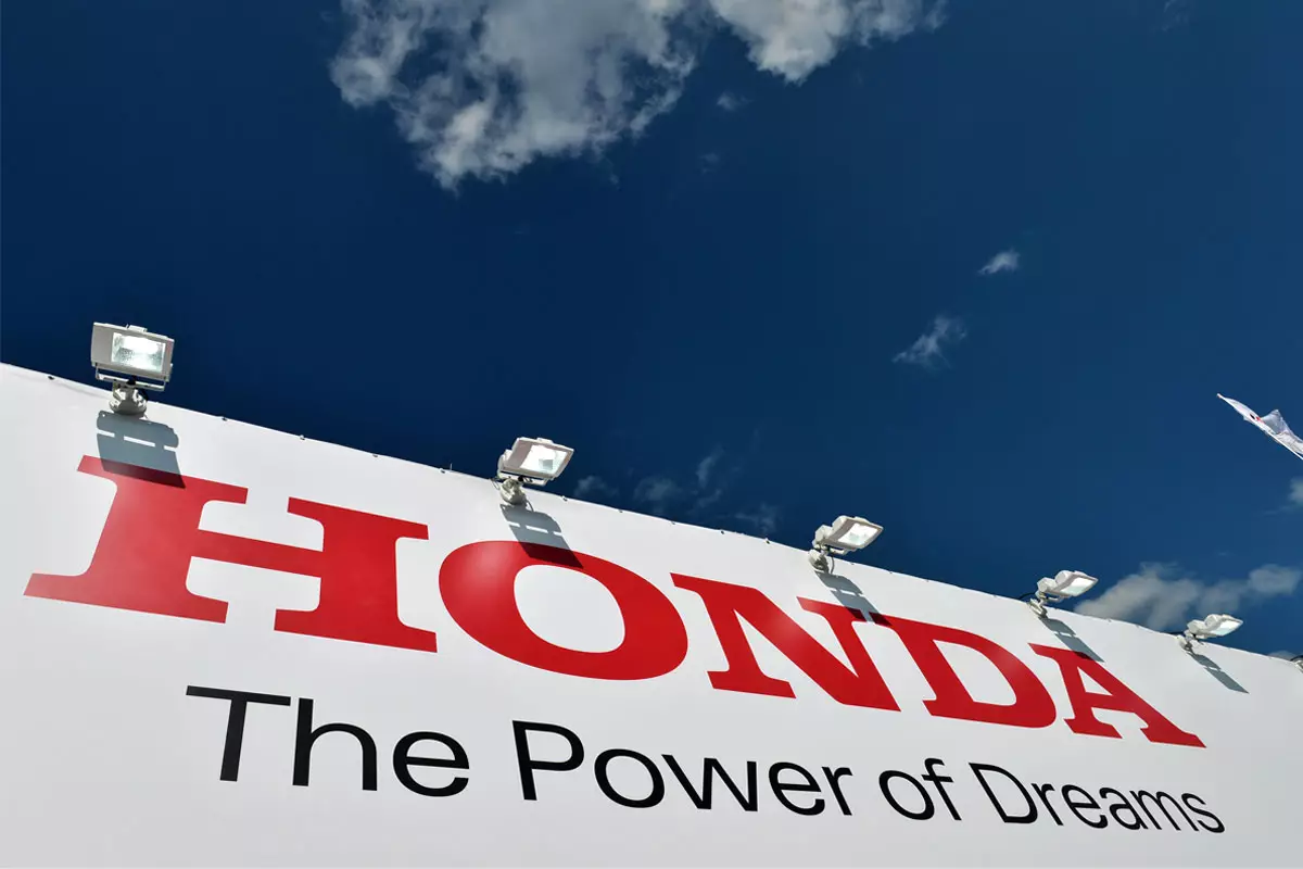 Honda kan tot drie maande se vertraging in sy enjin ophoop