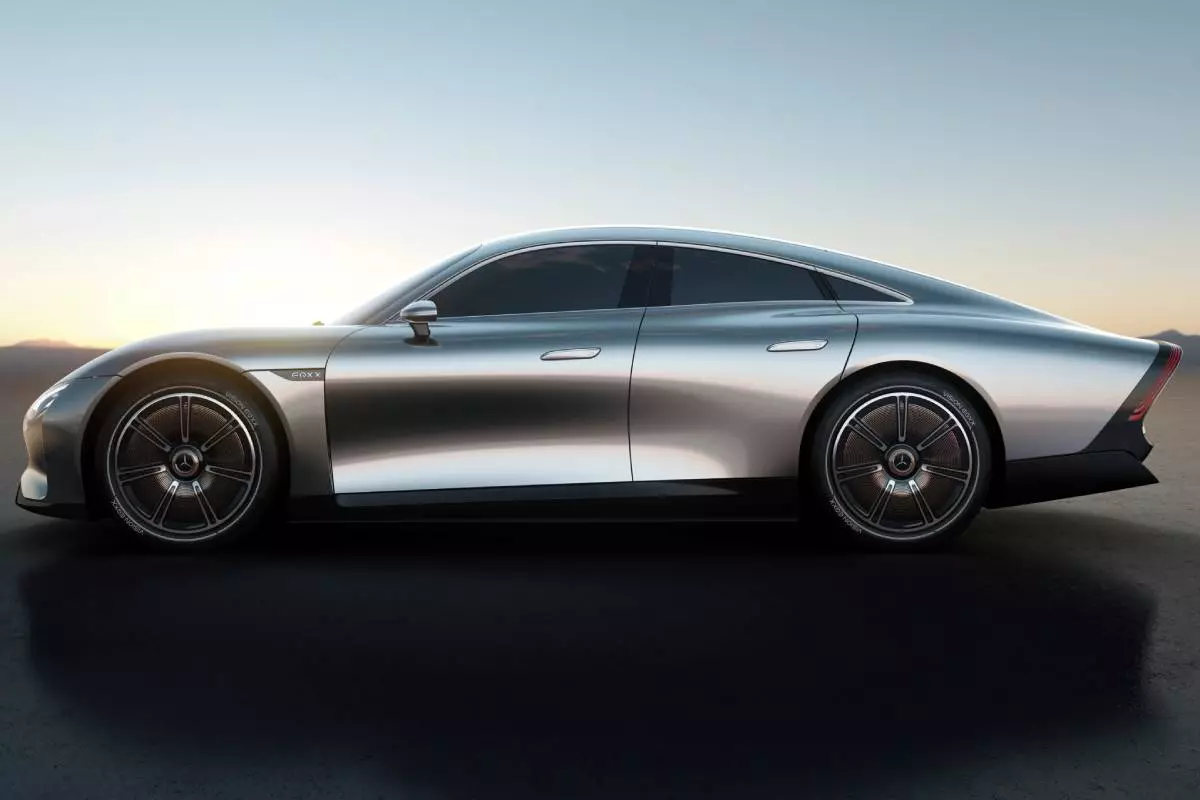 mercedes-benz-vision-eqxx-lateral-2-soymotor.jpg